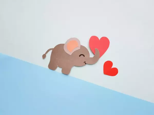 Elephant Papercraft | DIYIdeaCenter.com