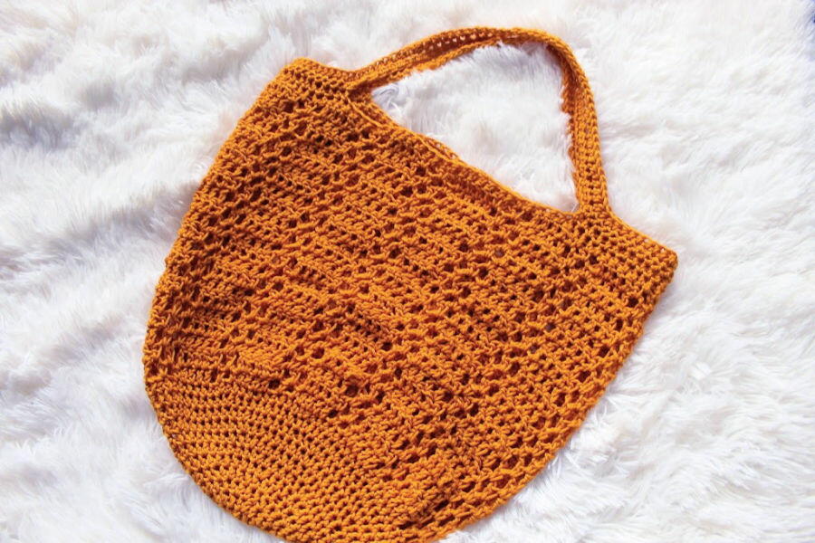 Sabre Bag Crochet Pattern | AllFreeCrochet.com