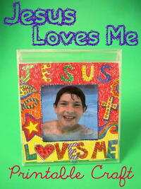 Jesus Loves Me CD Picture Frame | FaveCrafts.com