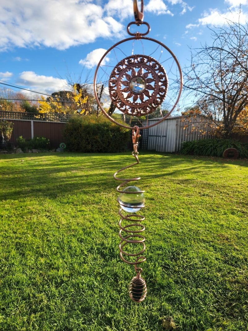 Diy Wind Spinner | DIYIdeaCenter.com