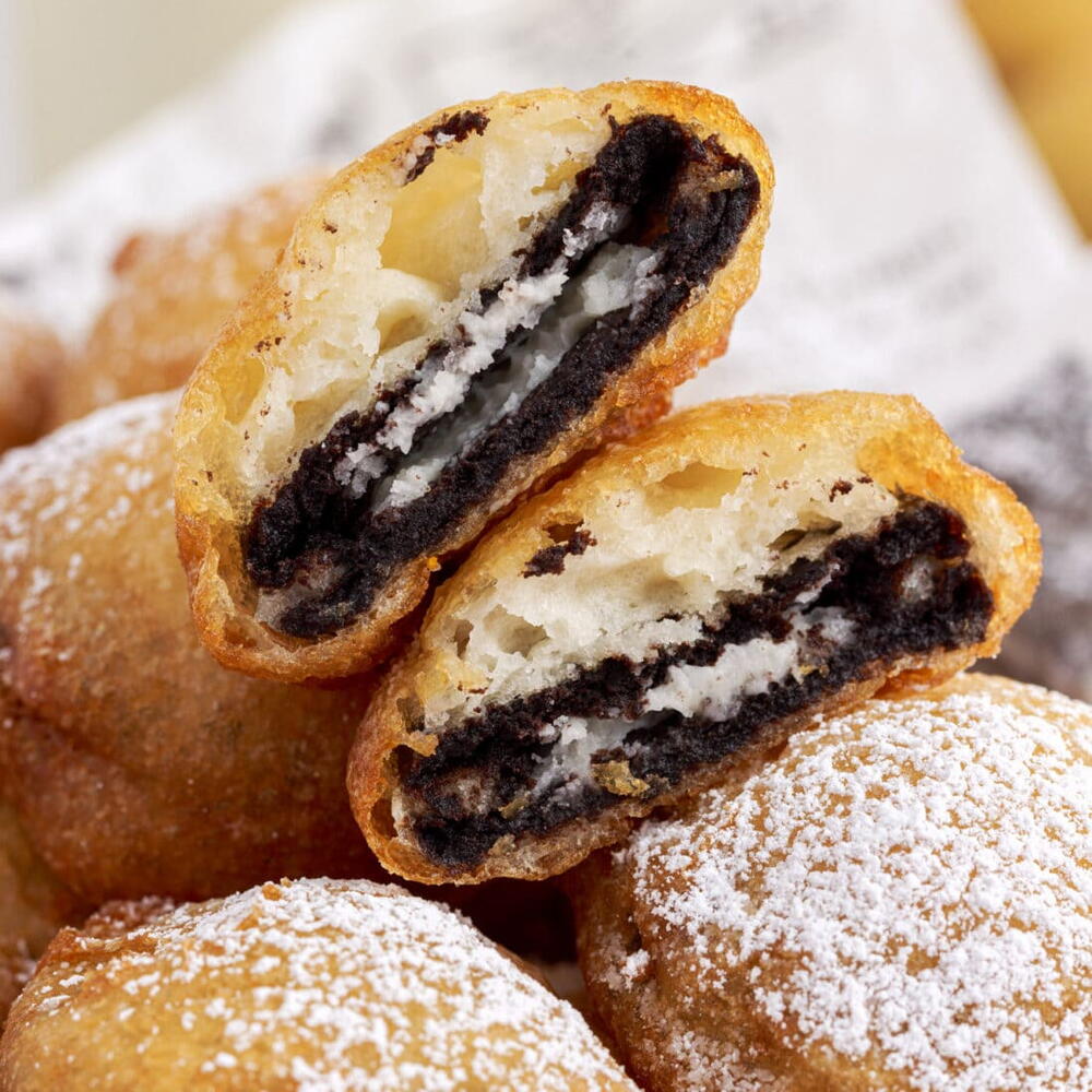 Fried Oreos | RecipeLion.com