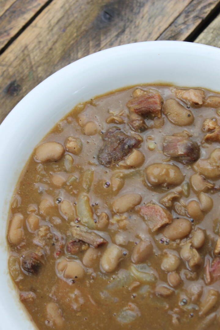 Ranch House Pinto Beans | RecipeLion.com