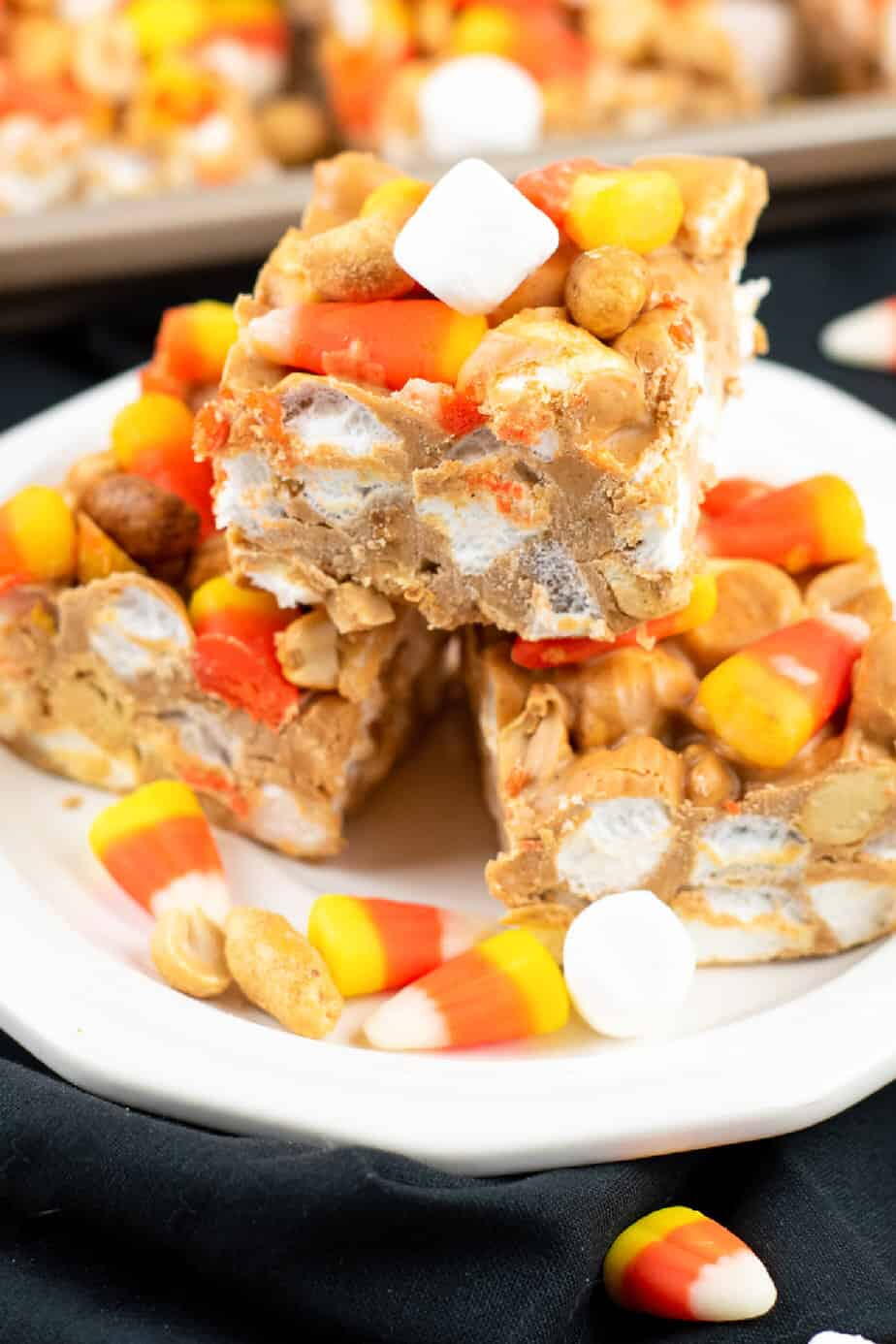 Candy Corn Peanut Butter Bars (no Bake!) | RecipeLion.com