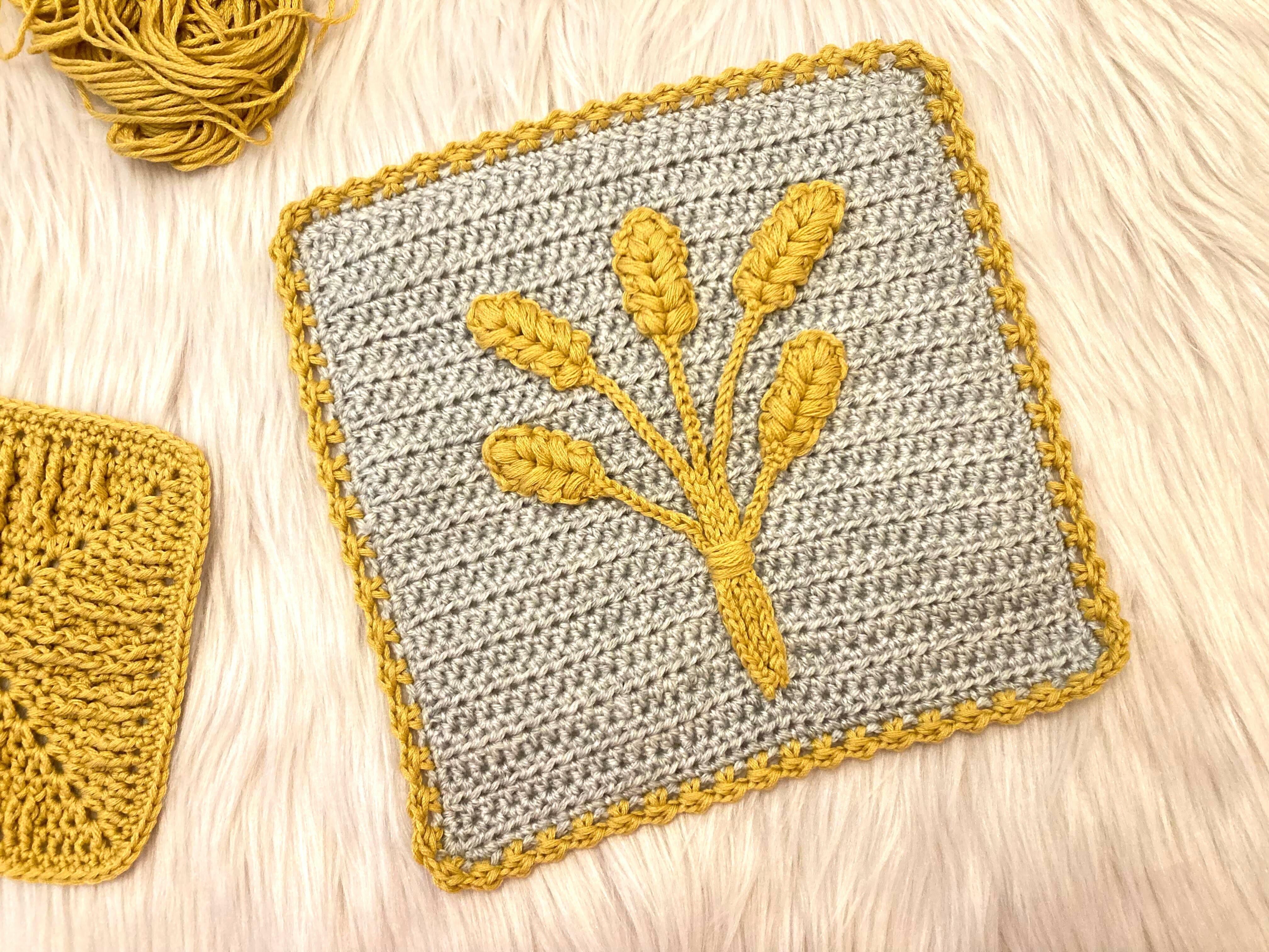 Fall Wheat Stalk Applique | AllFreeCrochet.com