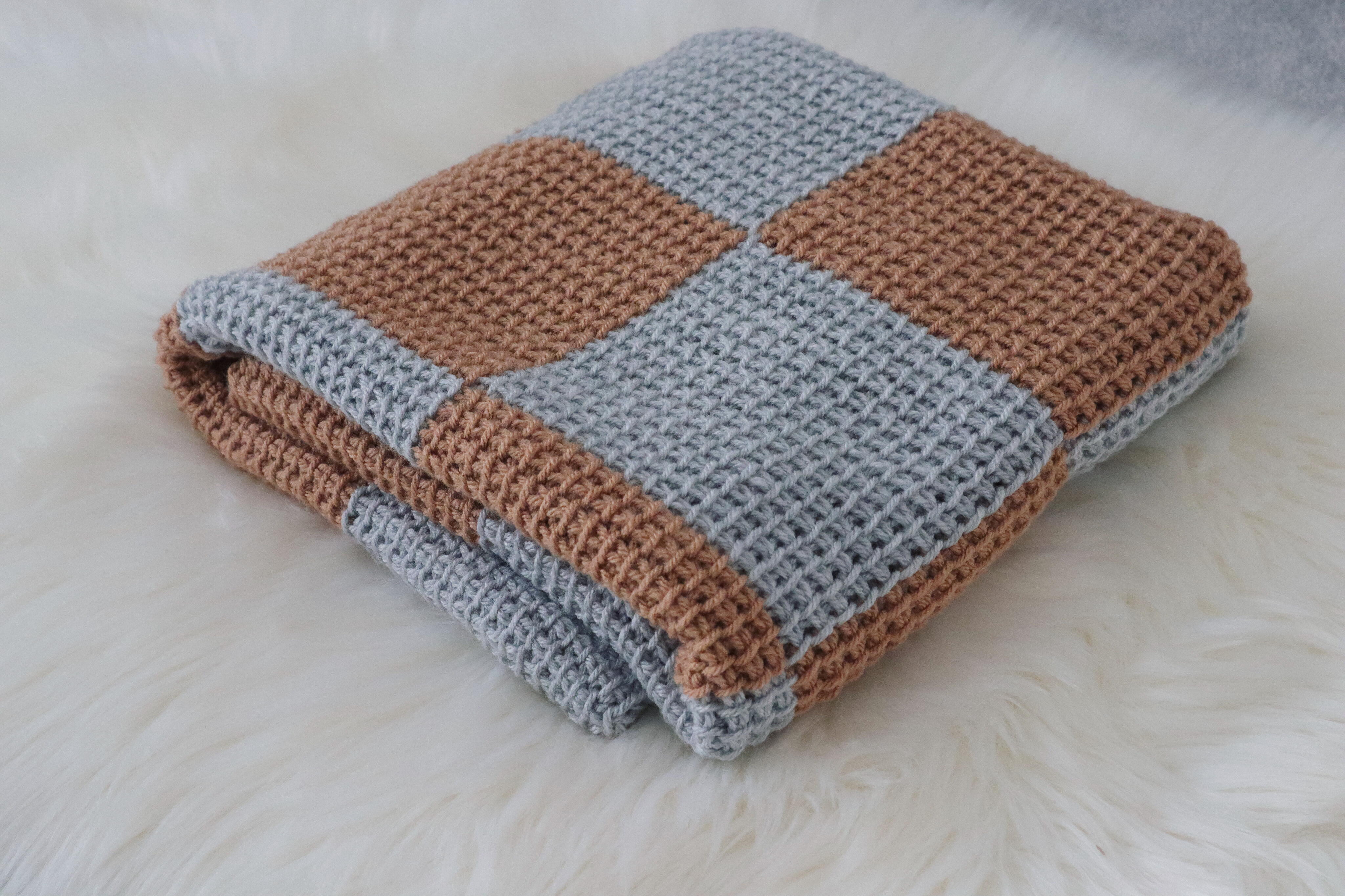 Elsam Blanket | FaveCrafts.com