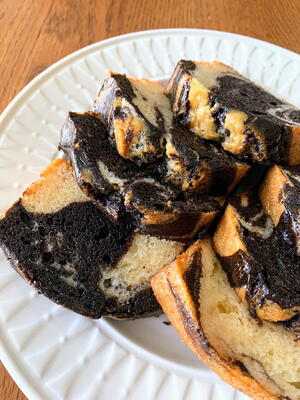 Translucent Sugar Glaze | RecipeLion.com