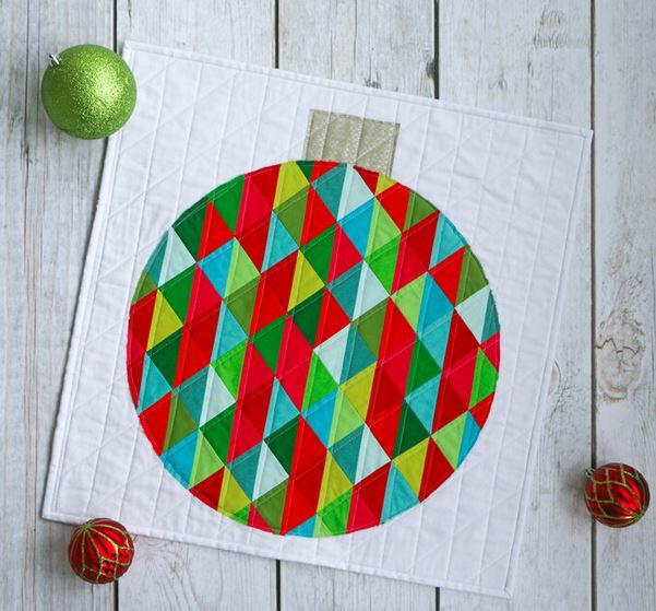 Christmas Ornament Mini Quilt Pattern | FaveQuilts.com