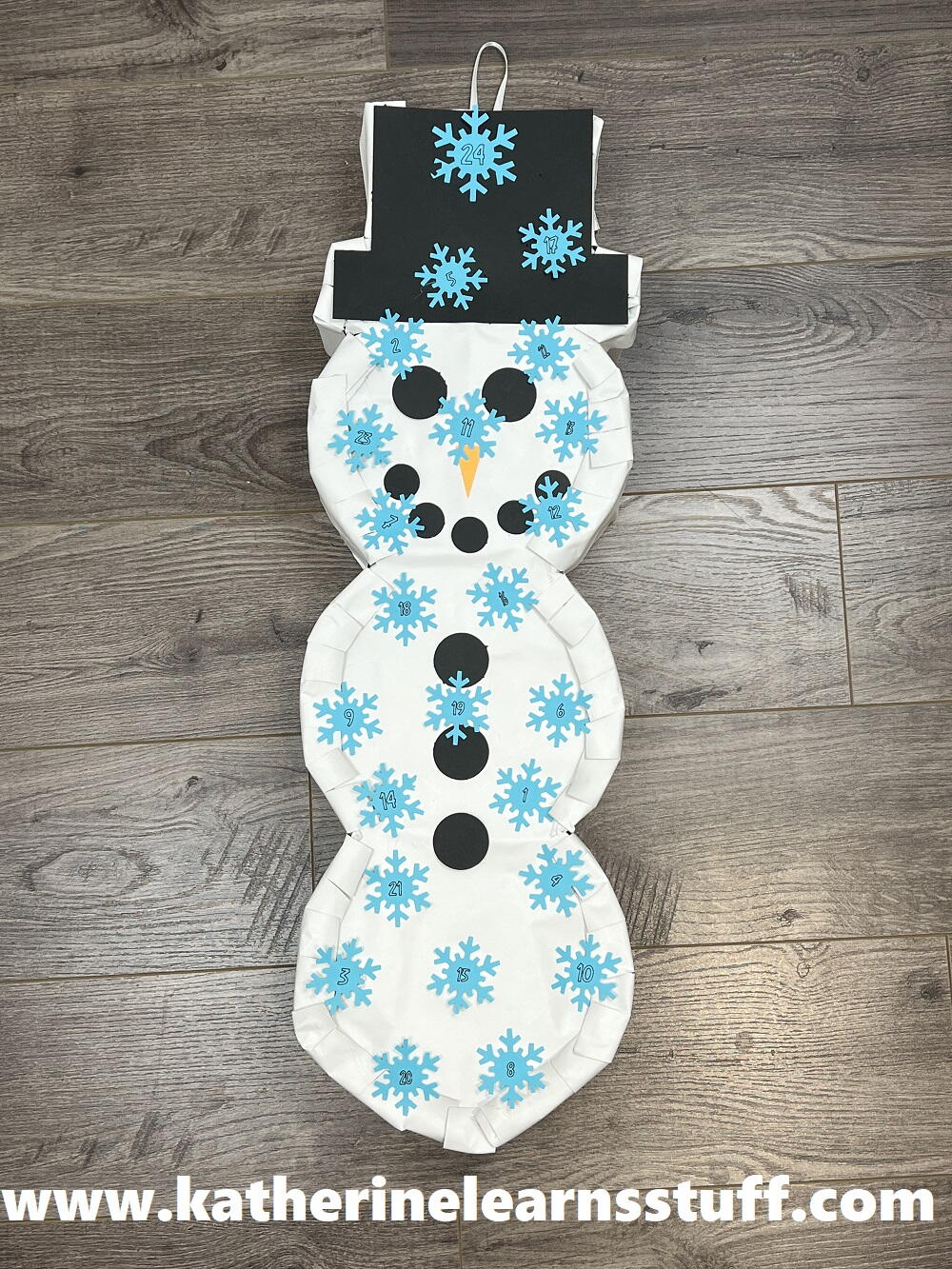 Snowman Christmas Countdown Calendar | AllFreeChristmasCrafts.com