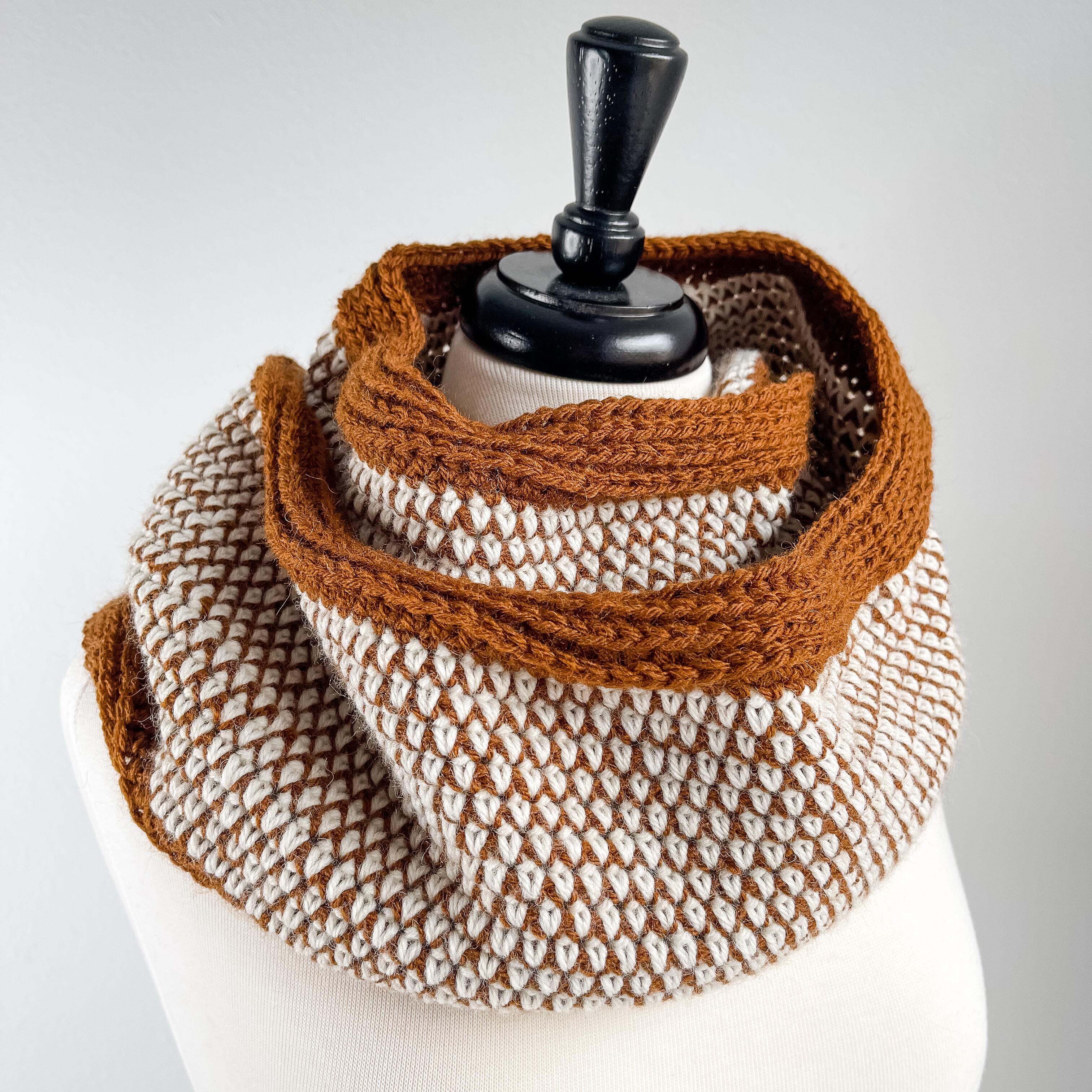 Macchiato Infinity Scarf | FaveCrafts.com