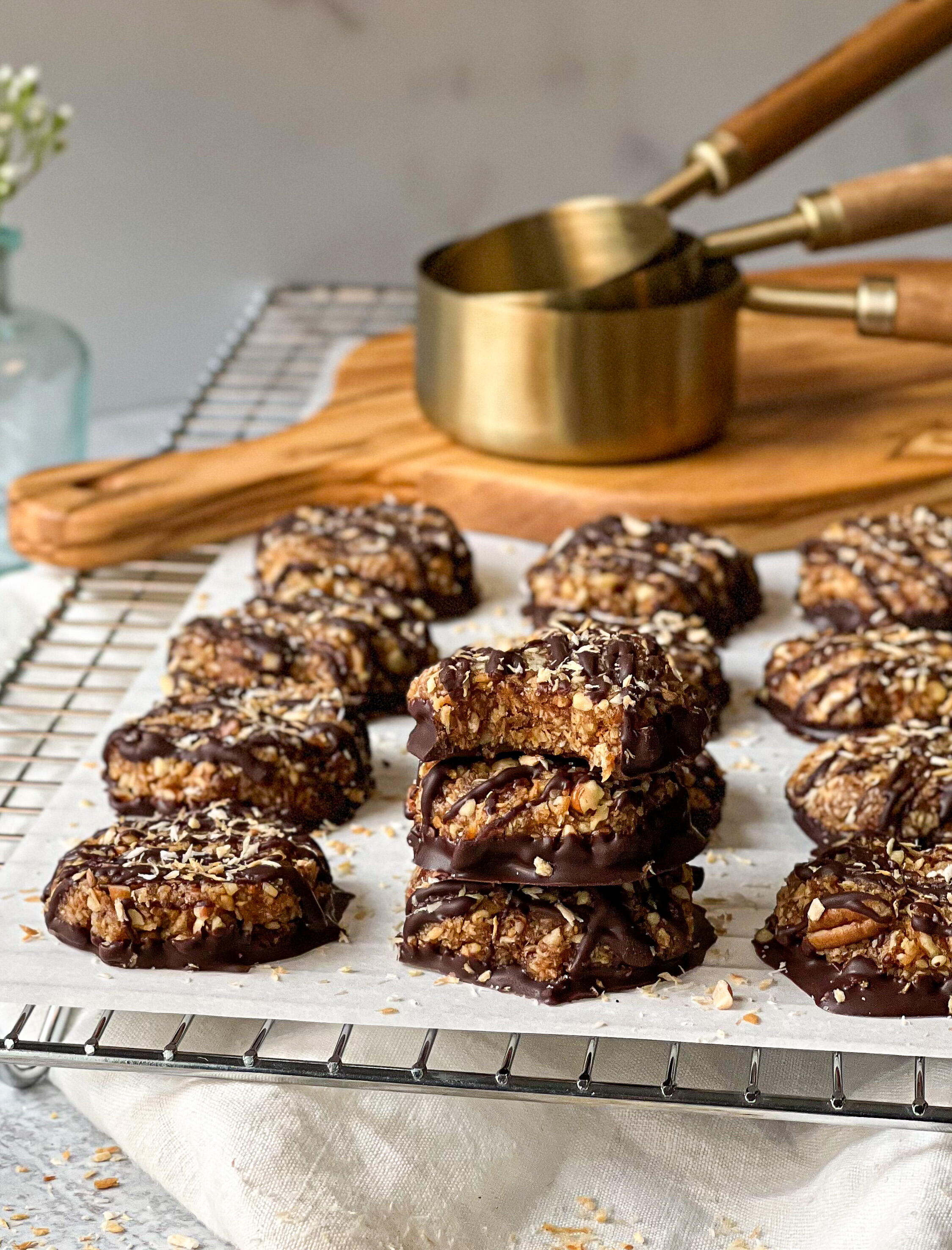 Chocolate-Dipped Coconut Pecan Macaroons | RecipeLion.com