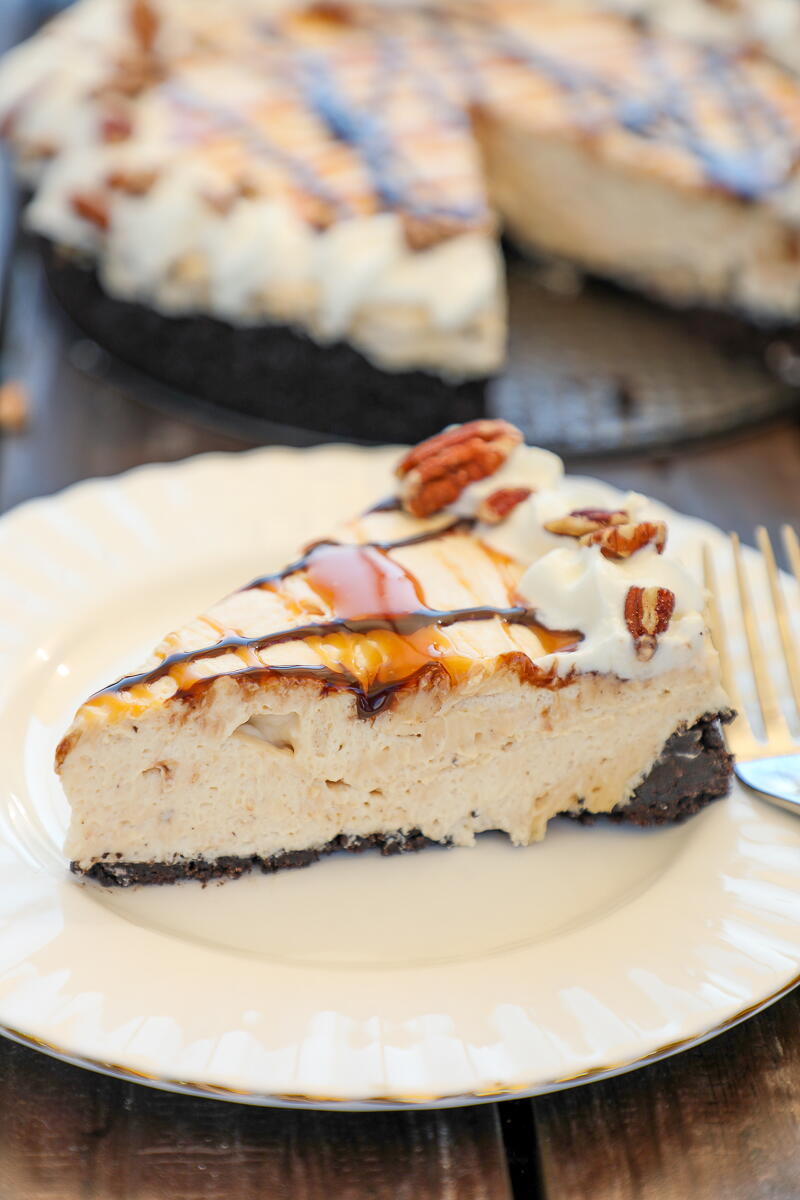Turtle Pie | TheBestDessertRecipes.com