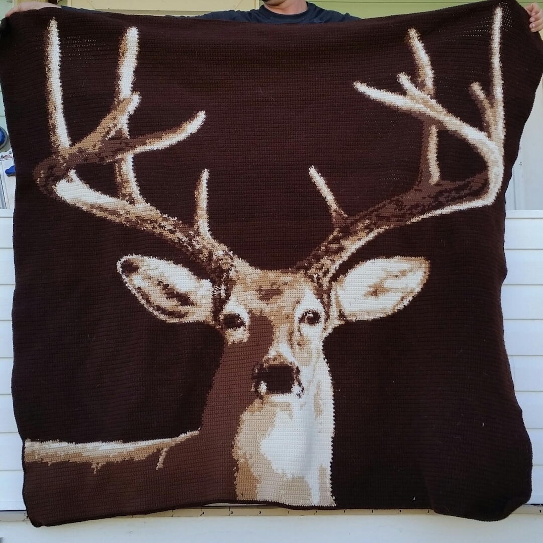 Realistic Deer Afghan | AllFreeCrochetAfghanPatterns.com