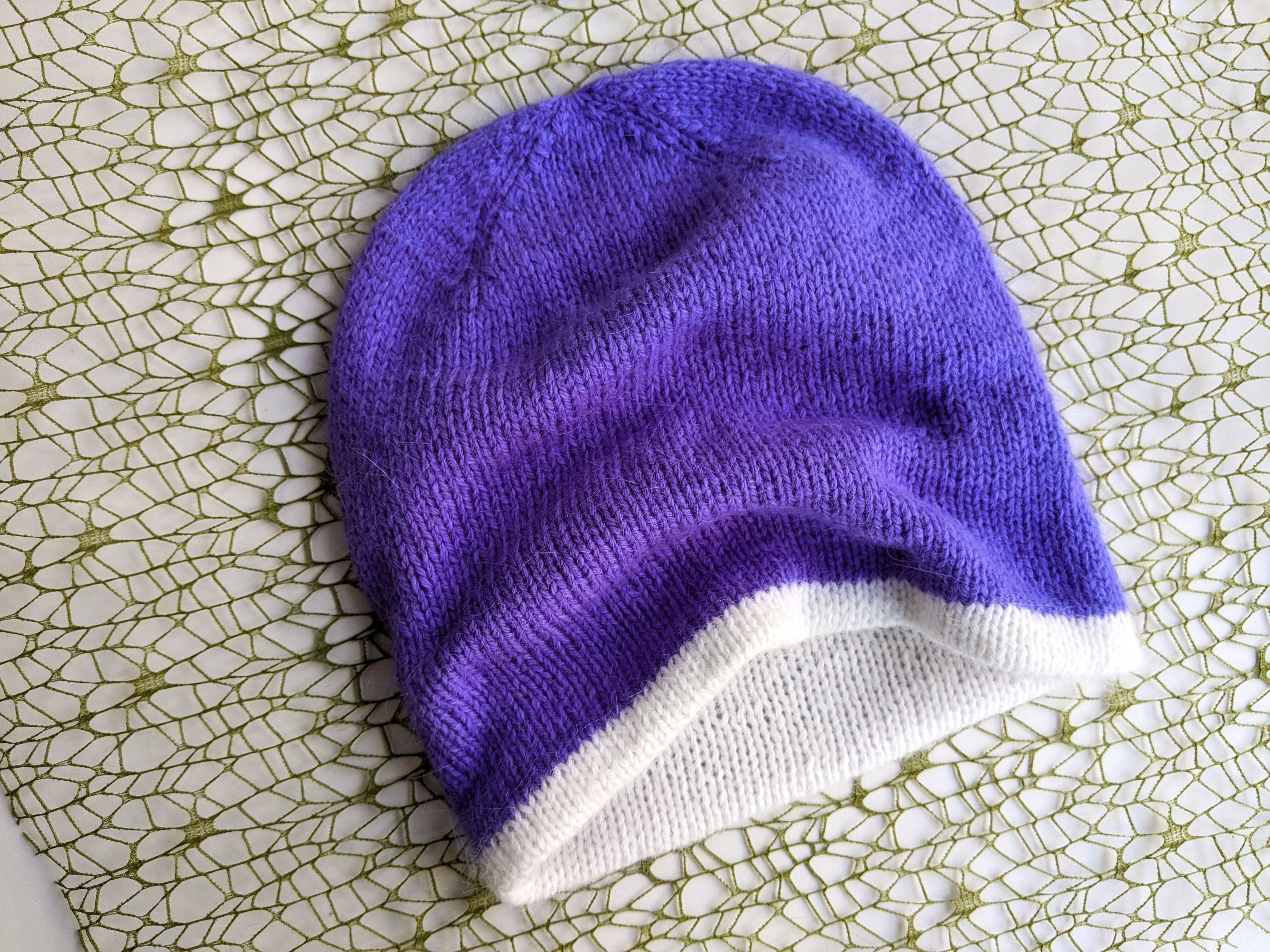 Slouchy Double Layer Reversible Hat | AllFreeKnitting.com