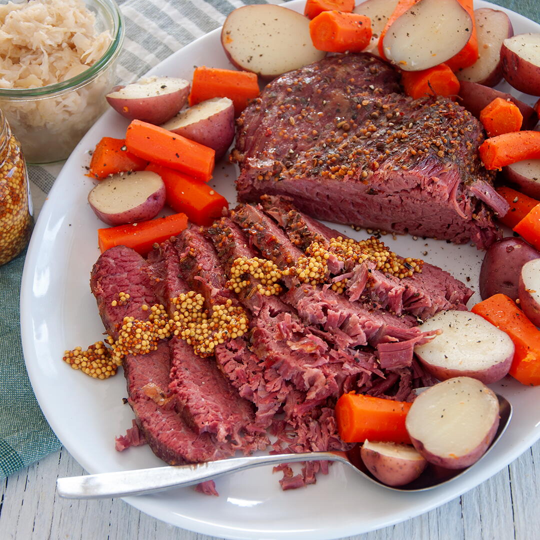 Sous Vide Corned Beef Dinner | RecipeLion.com