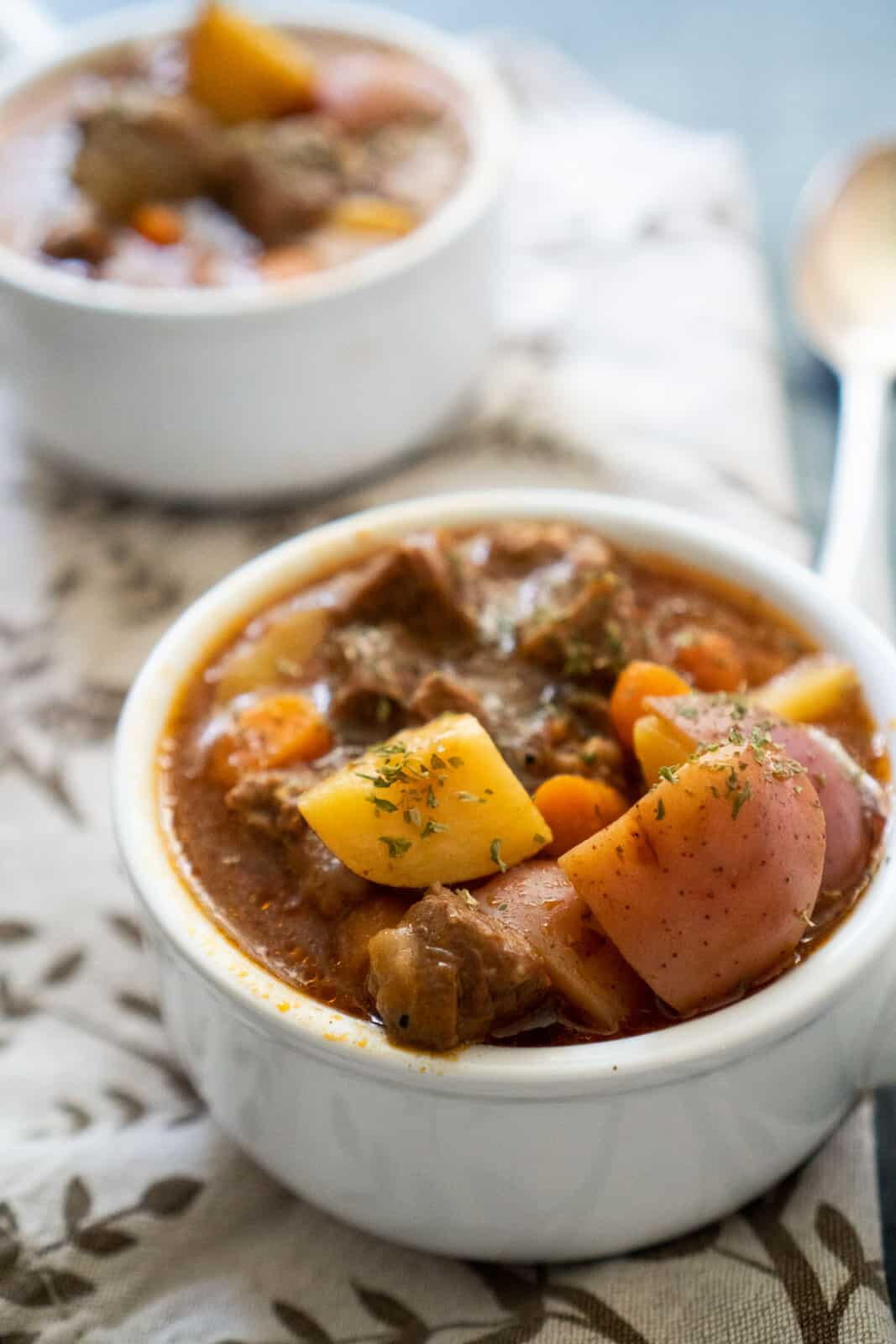 Pressure Cooker Beef Stew | RecipeLion.com