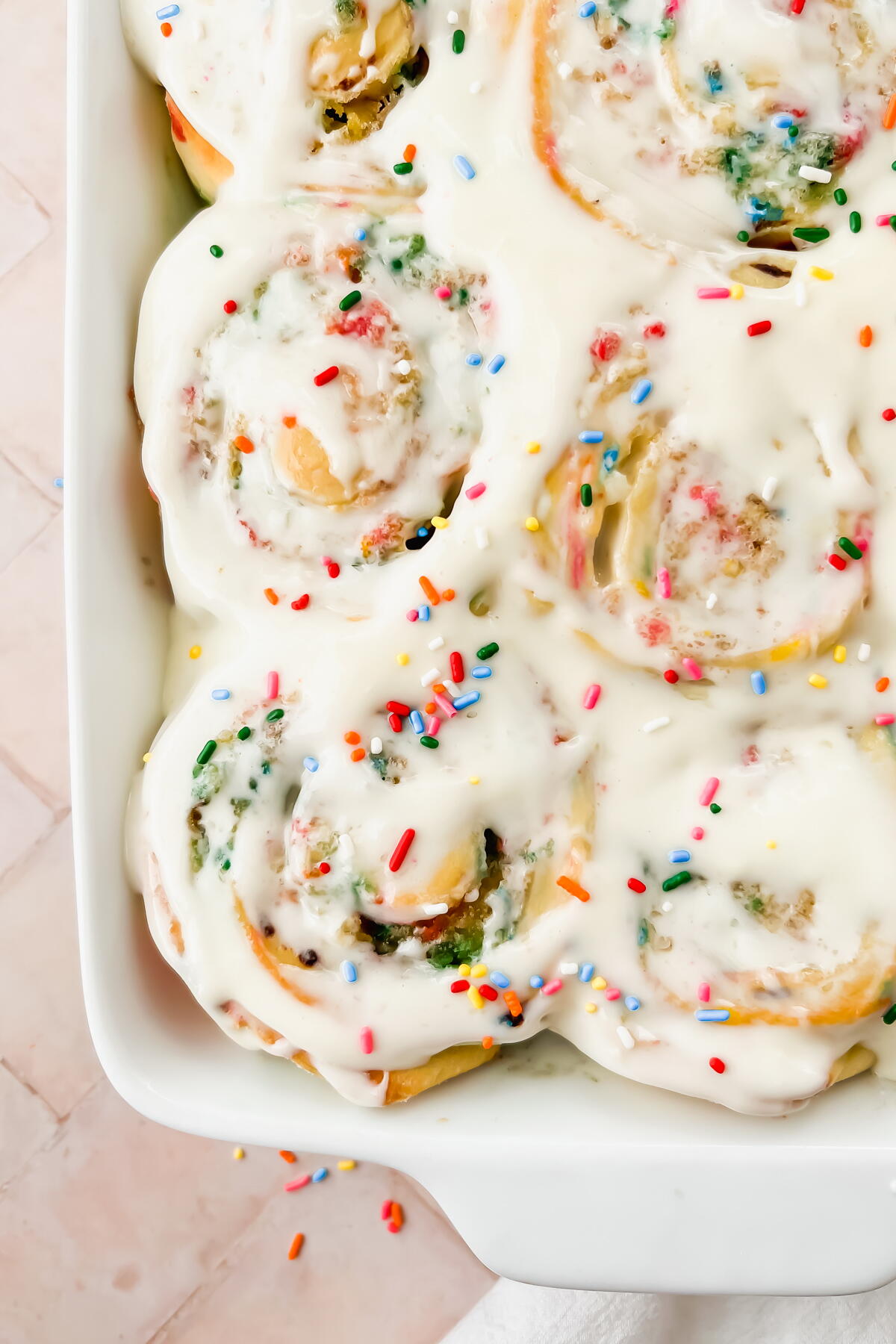Funfetti Cinnamon Rolls | TheBestDessertRecipes.com