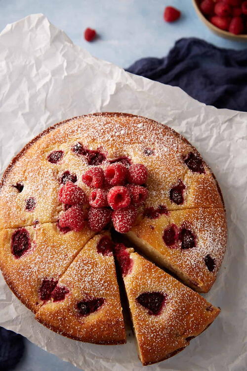 Raspberry Ricotta Cake | TheBestDessertRecipes.com