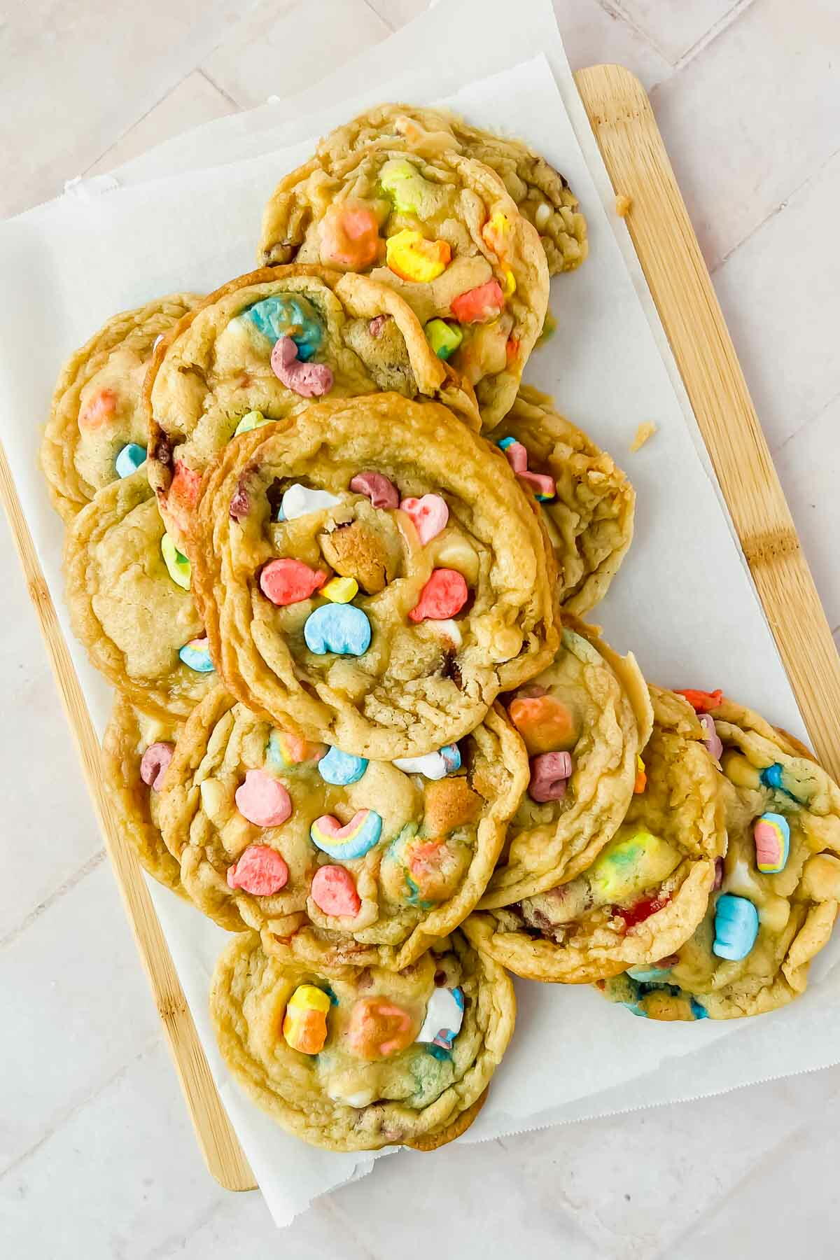 Lucky Charm Sugar Cookies | RecipeLion.com
