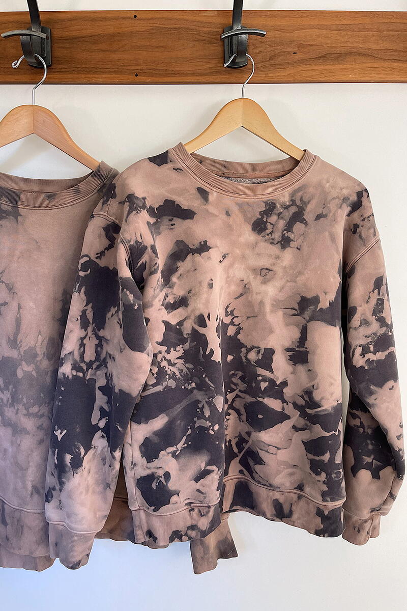 DIY Bleach Ice Dye | FaveCrafts.com