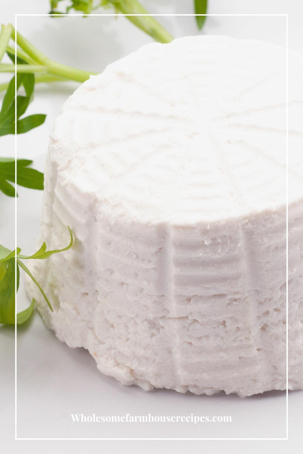 How To Make Homemade Neufchatel Cheese | RecipeLion.com