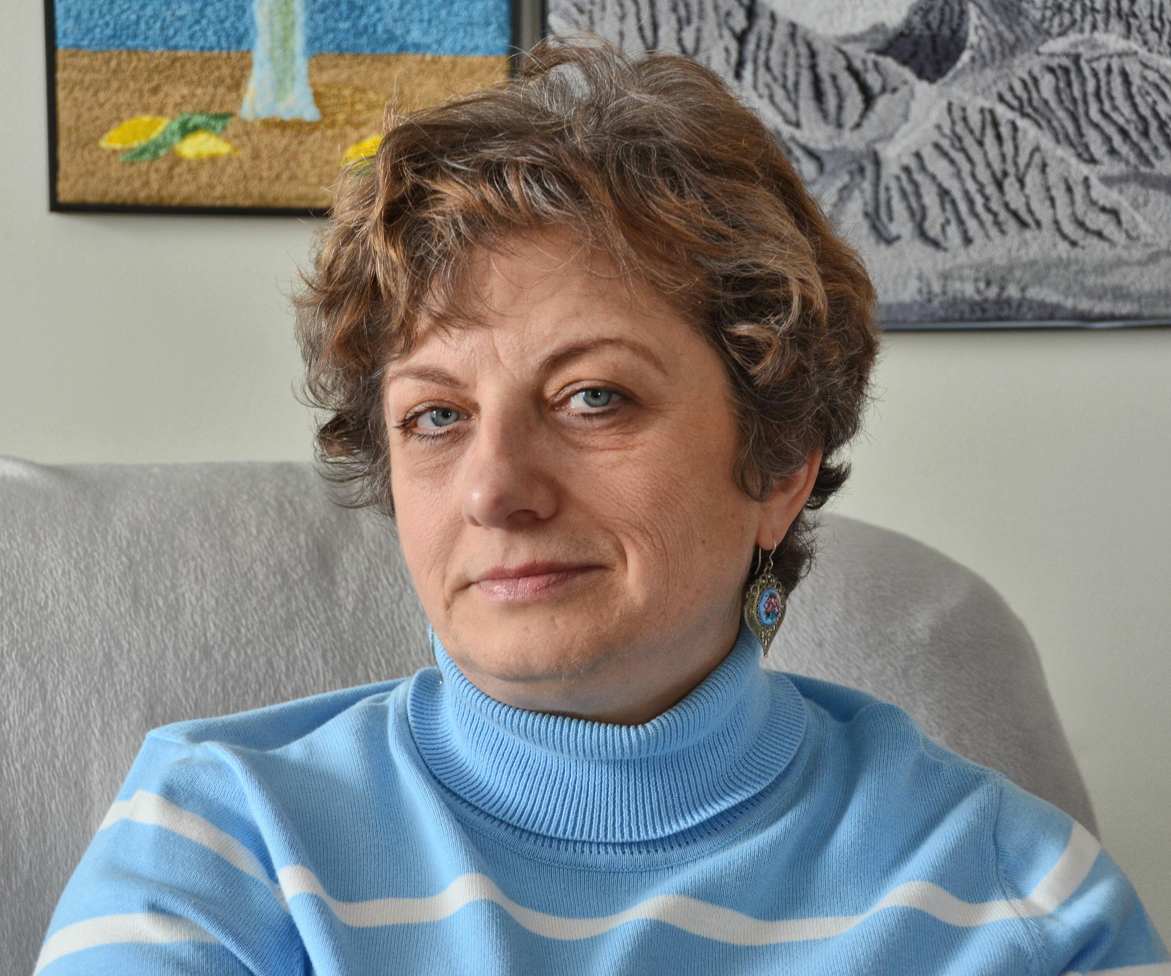 Tatiana Knodel: Class of 2023 | rughookingmagazine.com