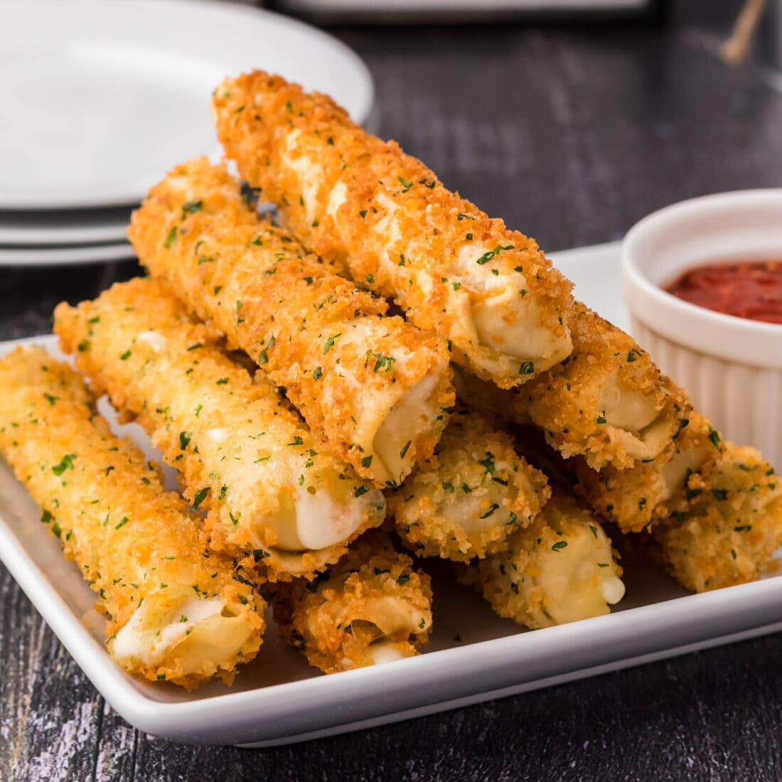 Wonton Cheese Sticks | RecipeLion.com