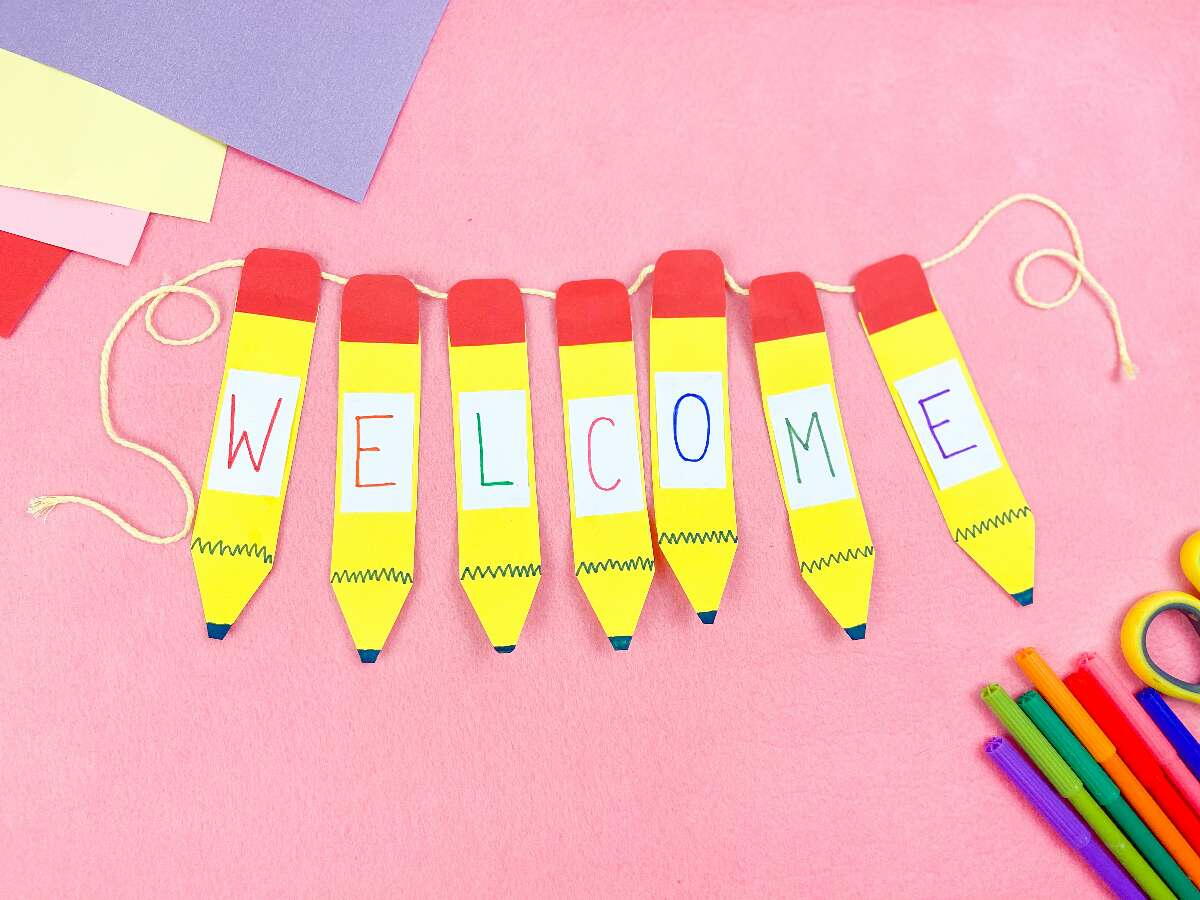 Cute Pencil Welcome Banner | AllFreePaperCrafts.com