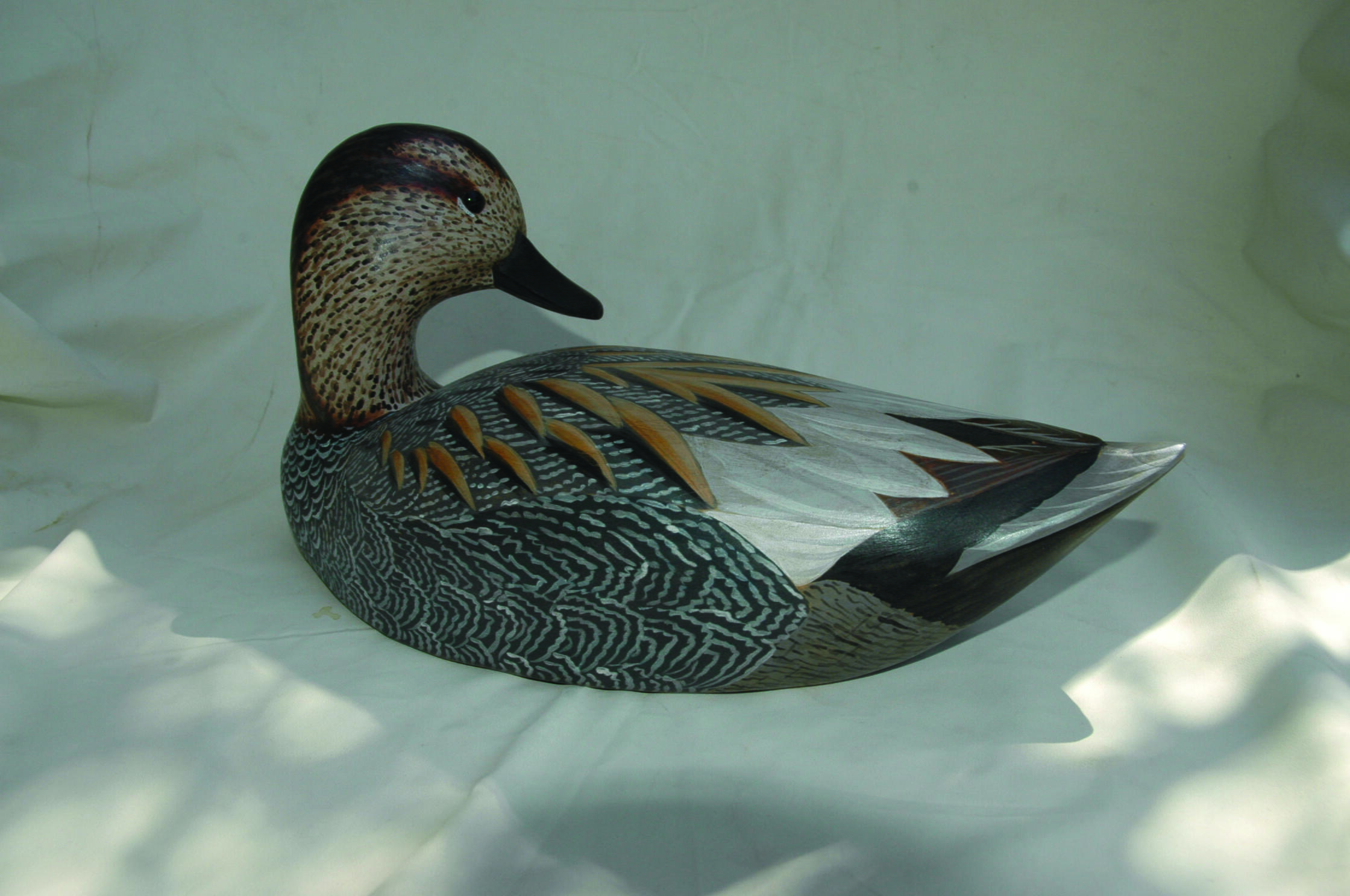 Gadwall with a Twist | wildfowl-carving.com