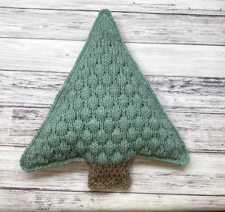 Knit Christmas Tree | AllFreeKnitting.com