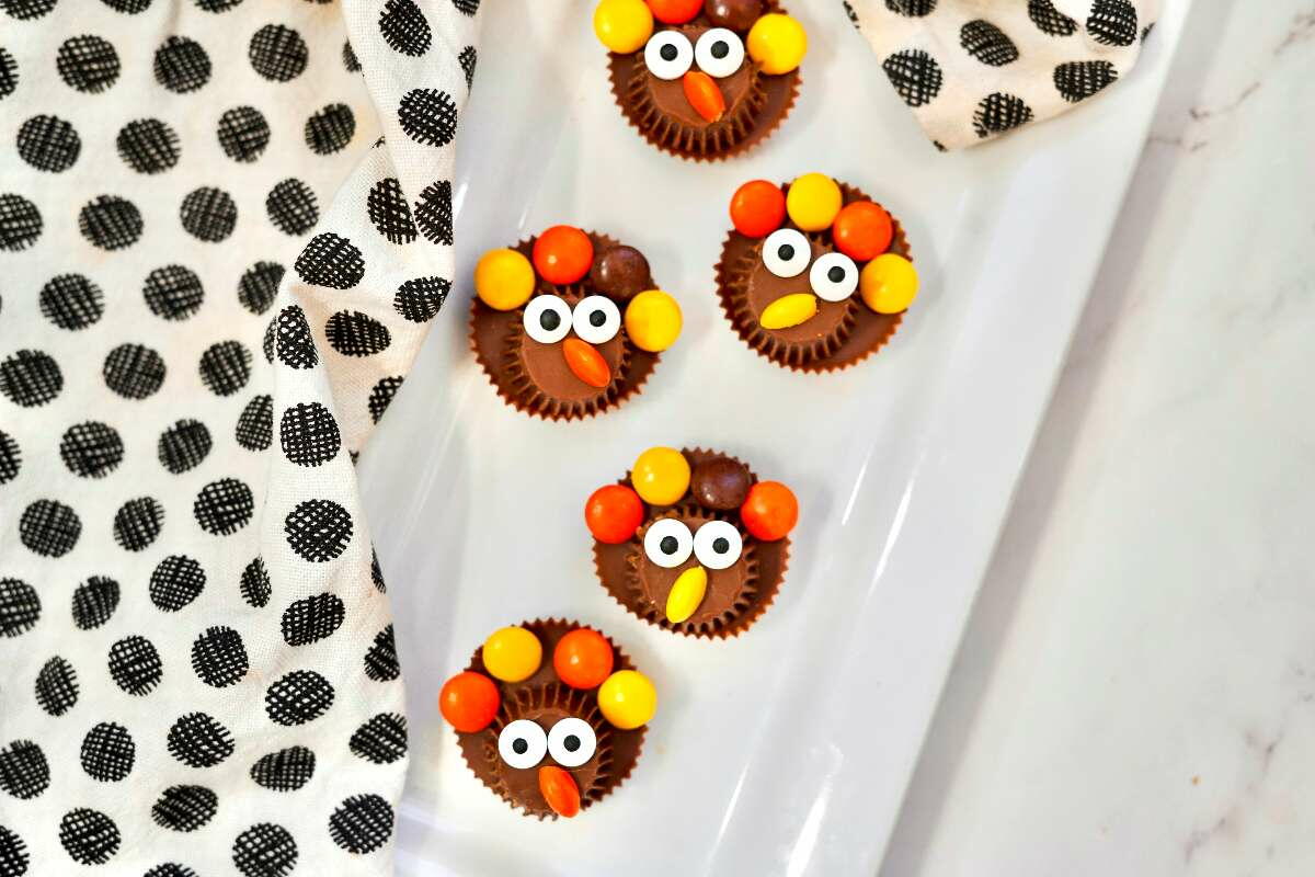 Terrific Turkey Candy Treats For Thanksgiving | TheBestDessertRecipes.com