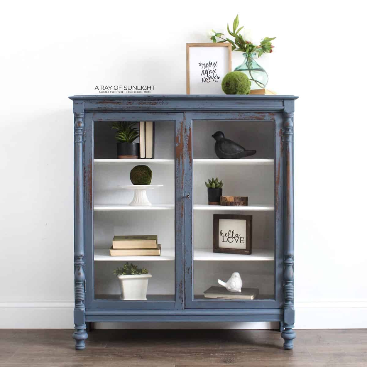 Chippy Blue Cabinet | DIYIdeaCenter.com