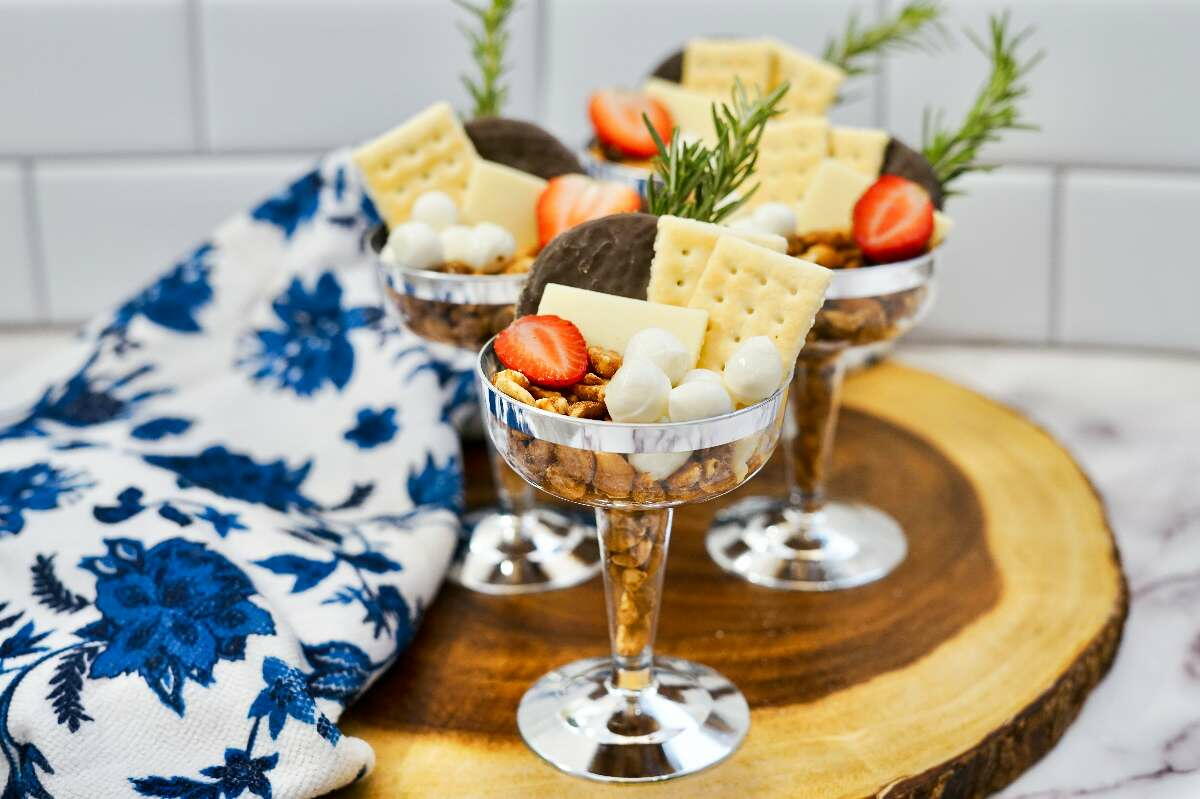 Cute Charcuterie Cups Diy For Your Holiday Celebrations ...