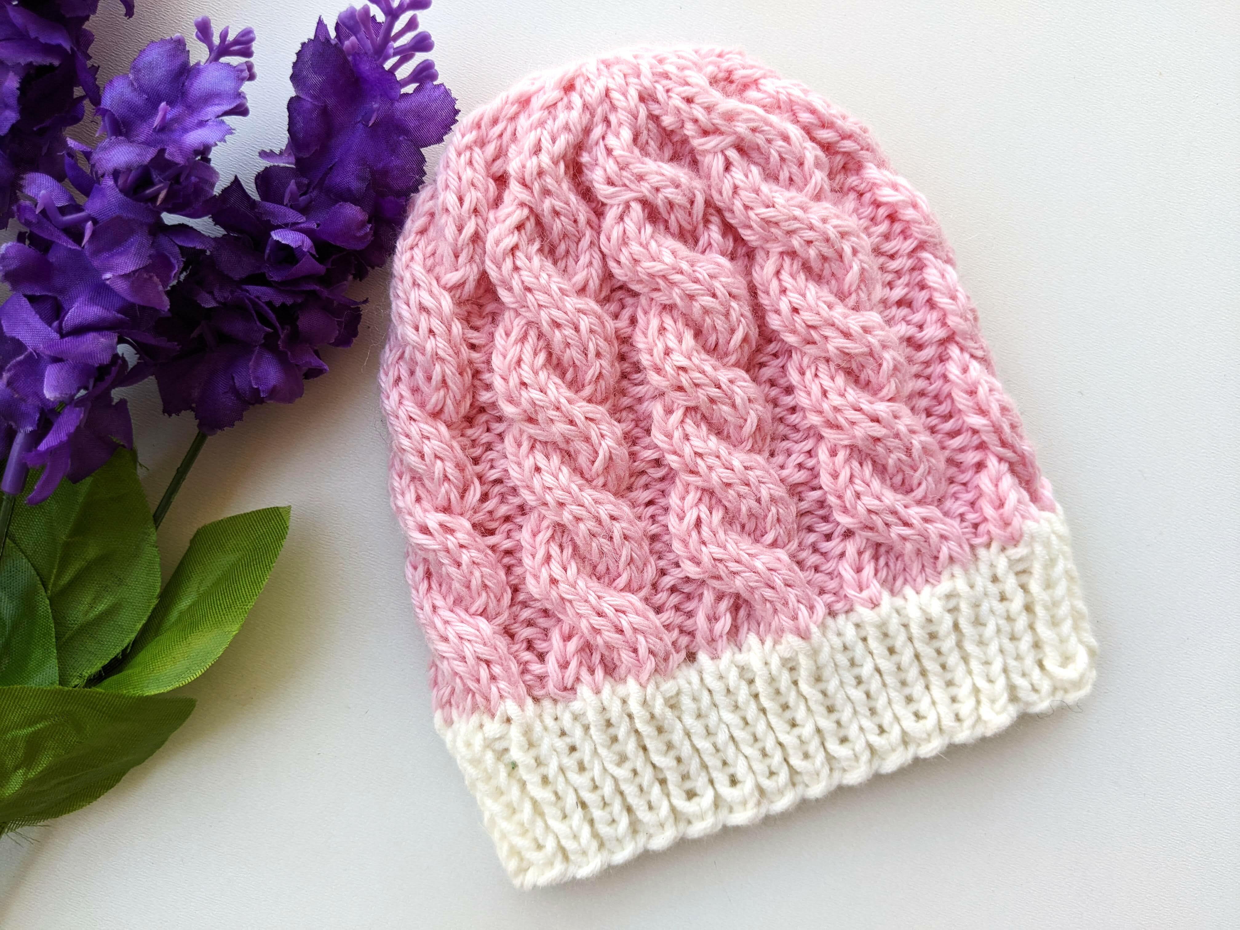 Newborn Baby Cable Beanie | AllFreeKnitting.com