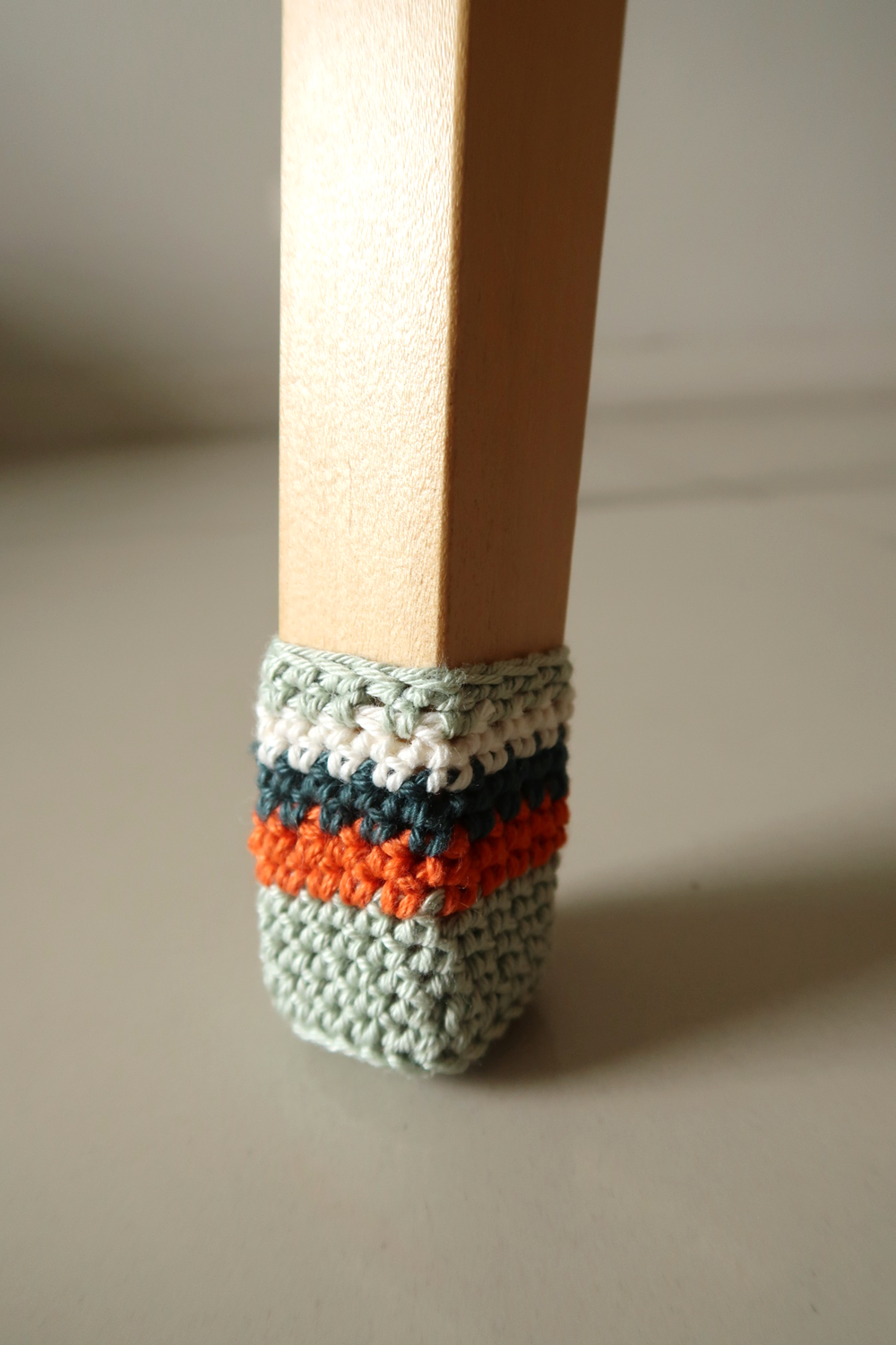Chair Socks | AllFreeHolidayCrafts.com