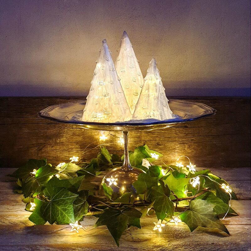 Cling Wrap Christmas Trees | DIYIdeaCenter.com