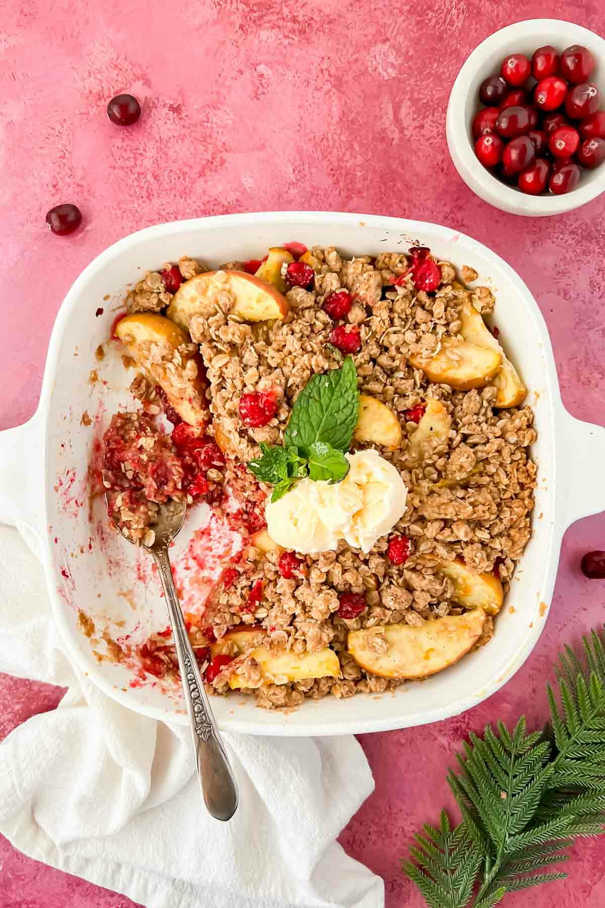 Cranberry Apple Crisp | RecipeLion.com