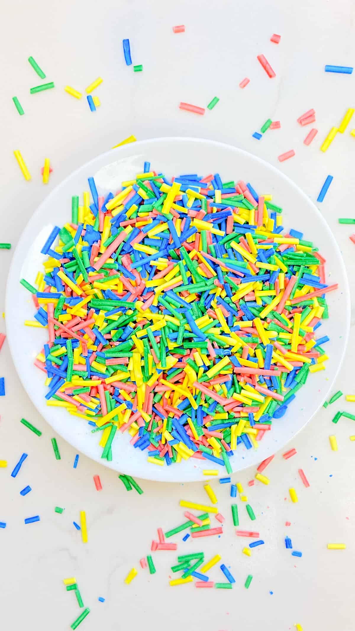 5-ingredient Homemade Sprinkles | RecipeLion.com