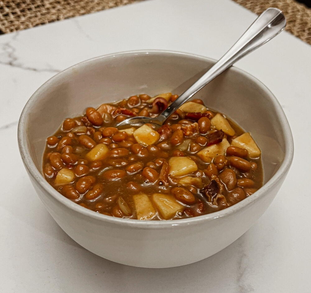 Joanna Gaines' Apple Baked Beans | RecipeLion.com