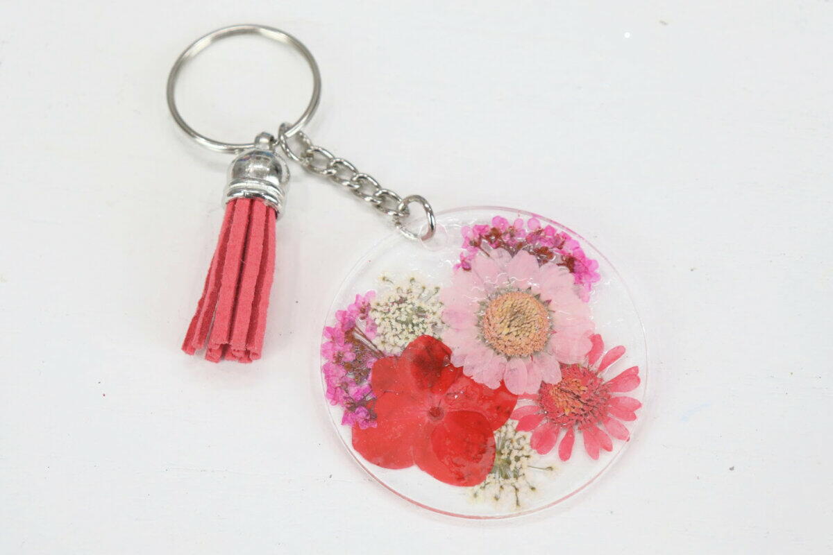 Pressed Flower Keychains | FaveCrafts.com