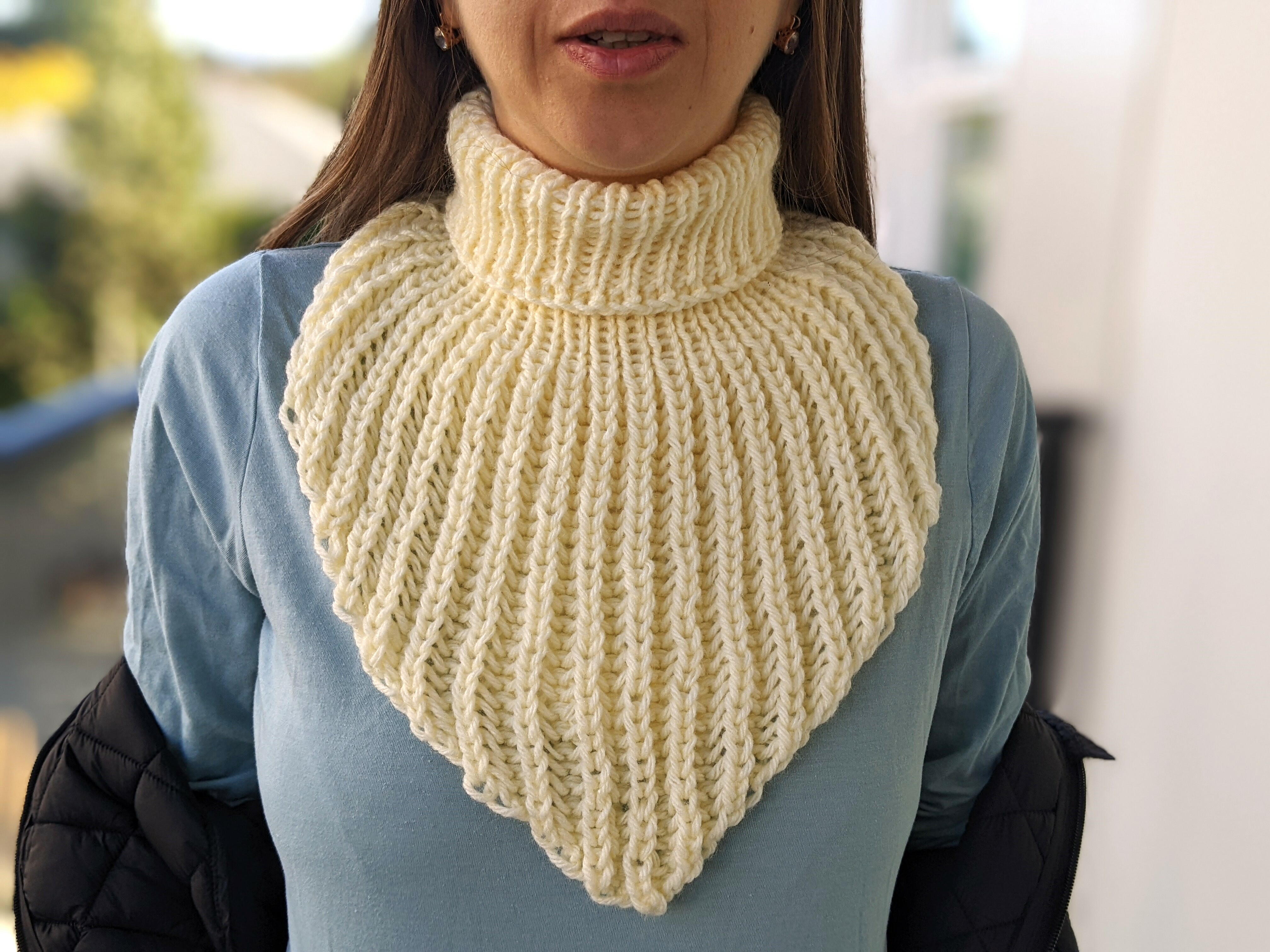 Ribbed Dickey | AllFreeKnitting.com