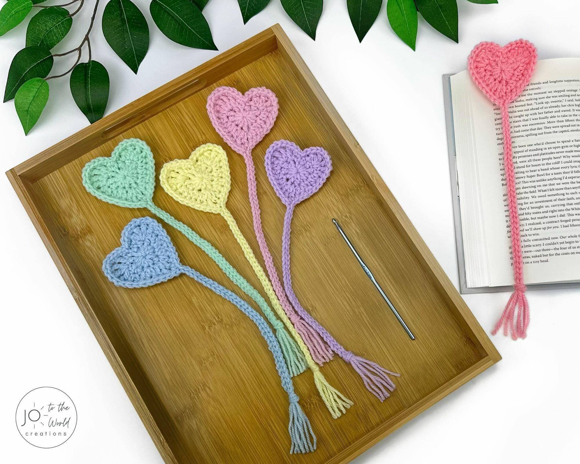 Heart Bookmark Crochet Pattern | AllFreeCrochet.com