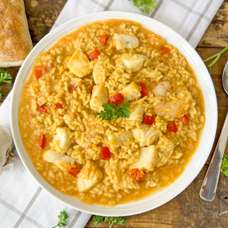 Spanish-style Seafood Risotto | Possibly The Best Creamy Seafood Rice ...