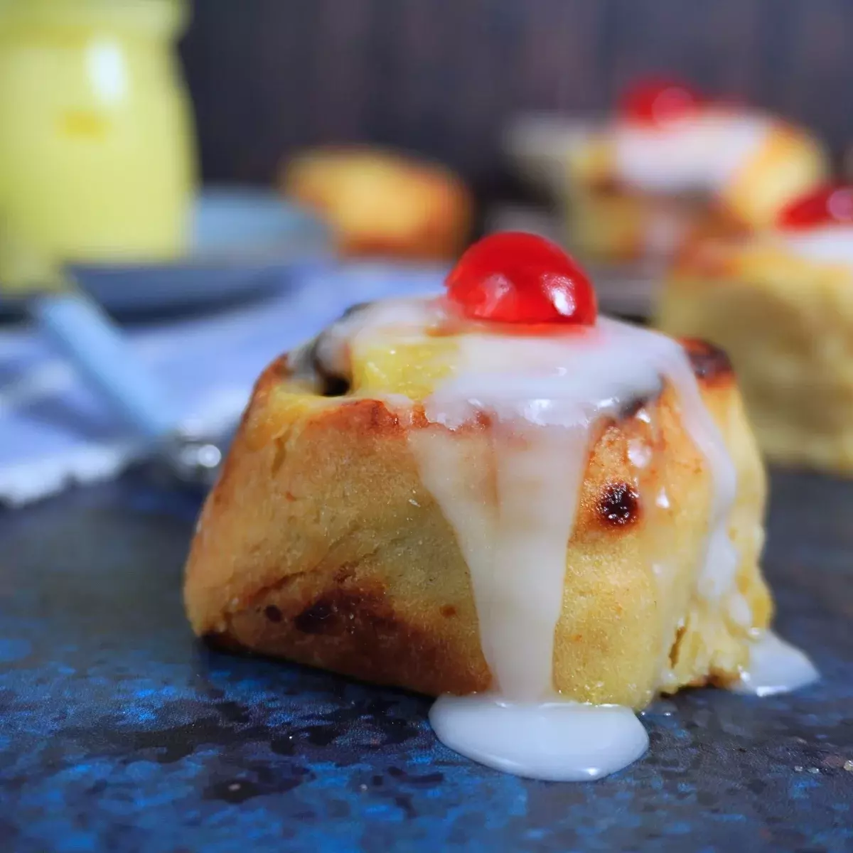 No Yeast Lemon Curd Rolls -eggless (belgian Buns) | RecipeLion.com