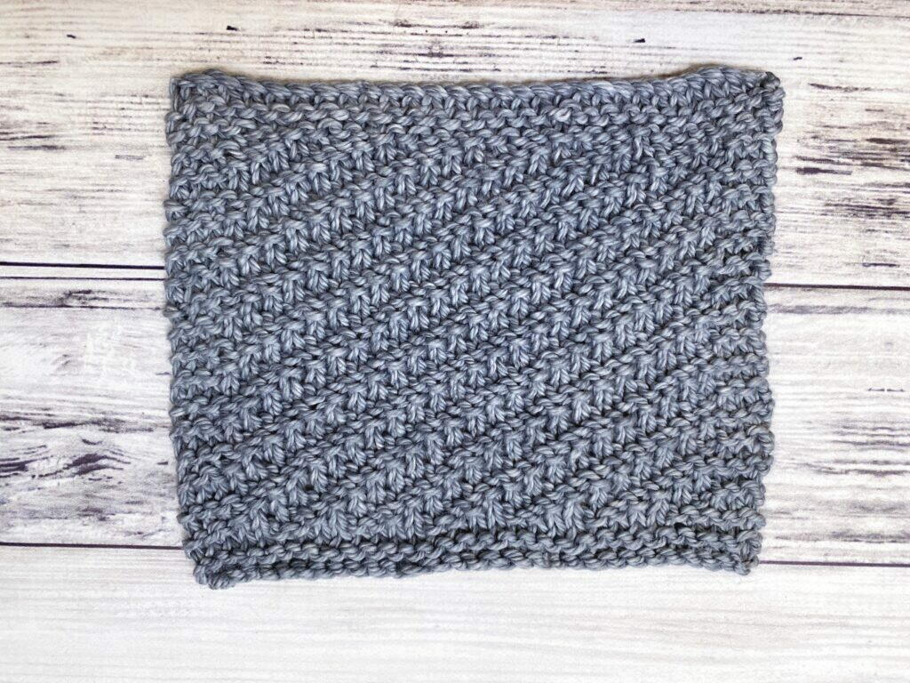 Diagonal Textured Face Scrubby | FaveCrafts.com