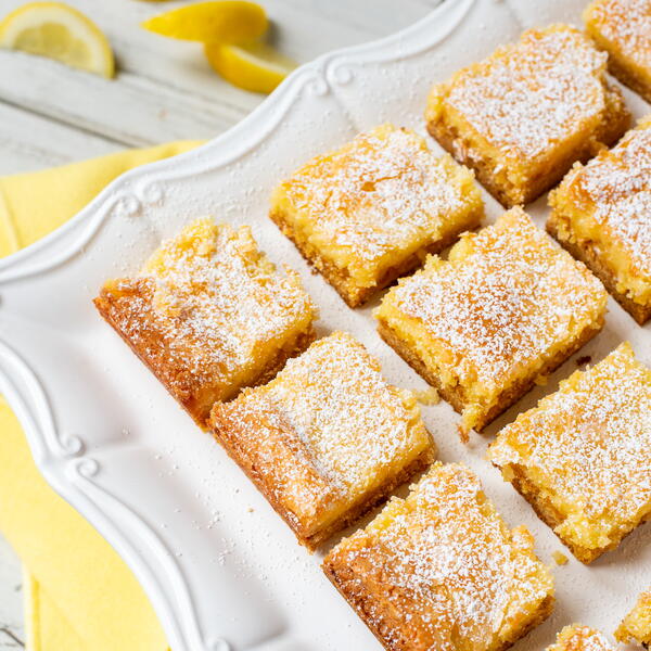 Lemon Gooey Butter Cake | FaveSouthernRecipes.com