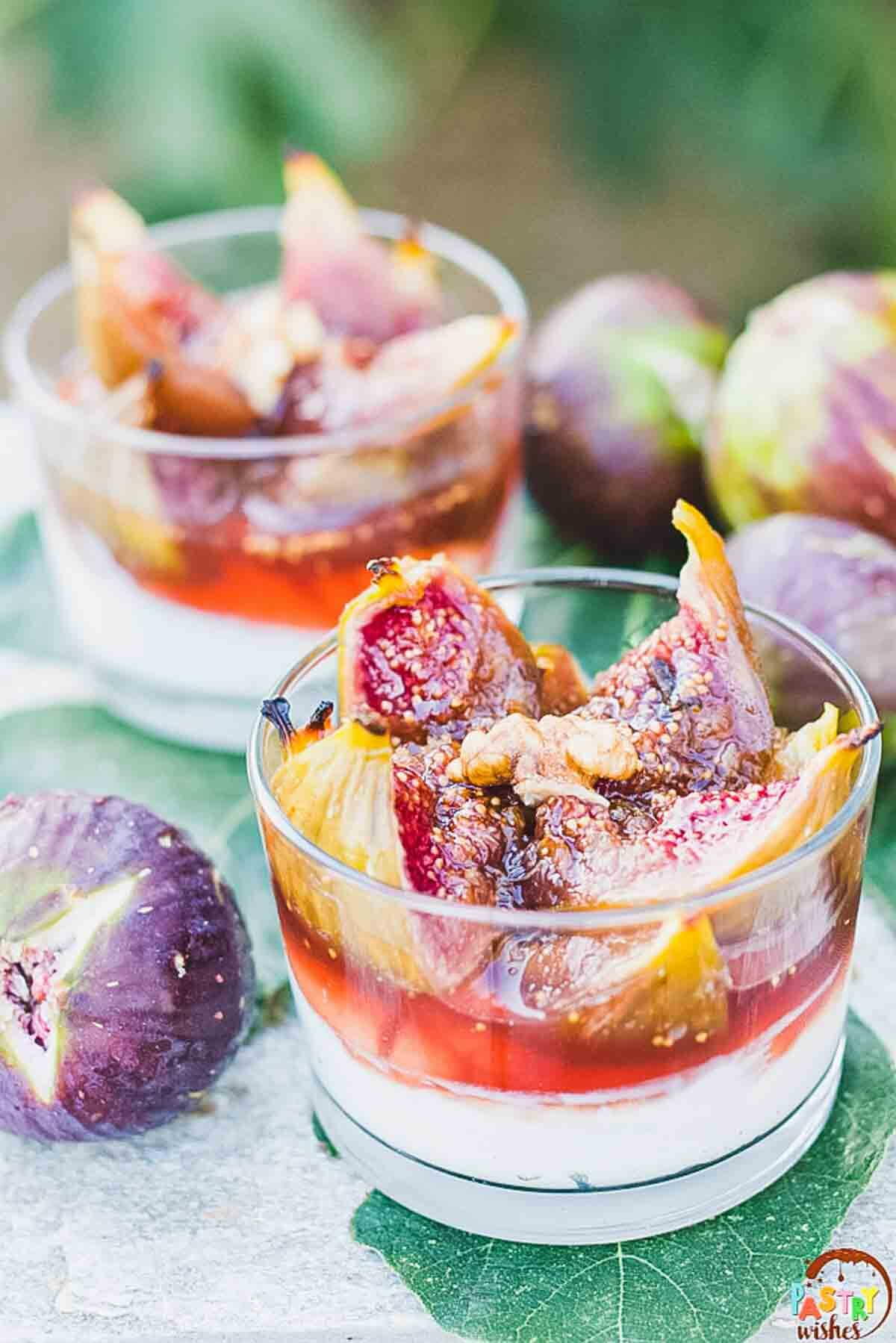 Honey Roasted Figs | RecipeLion.com