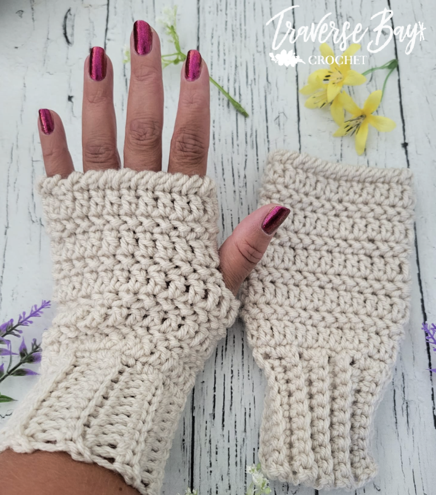 Herringbone Fingerless Gloves | FaveCrafts.com