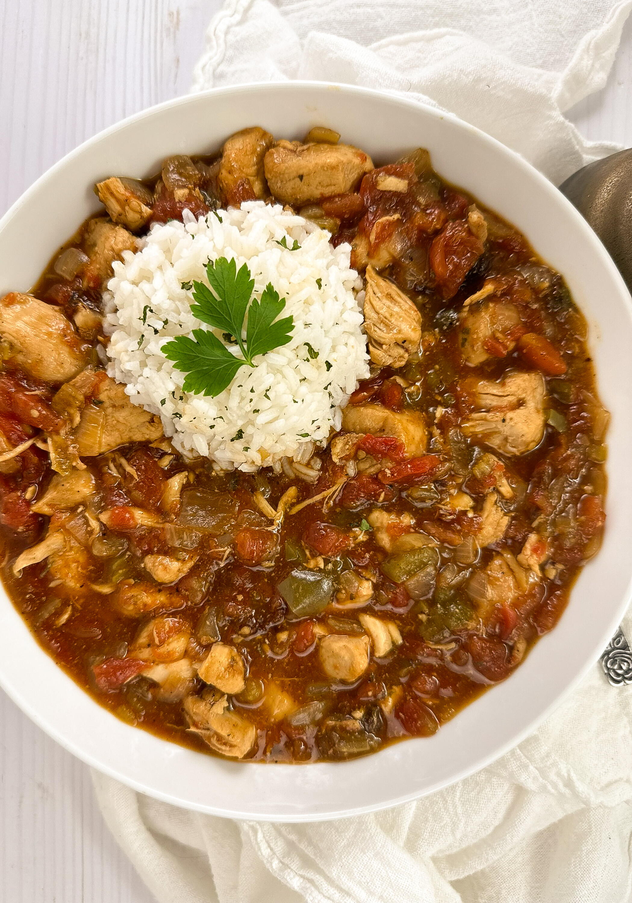 Chicken Sauce Piquante | FaveSouthernRecipes.com