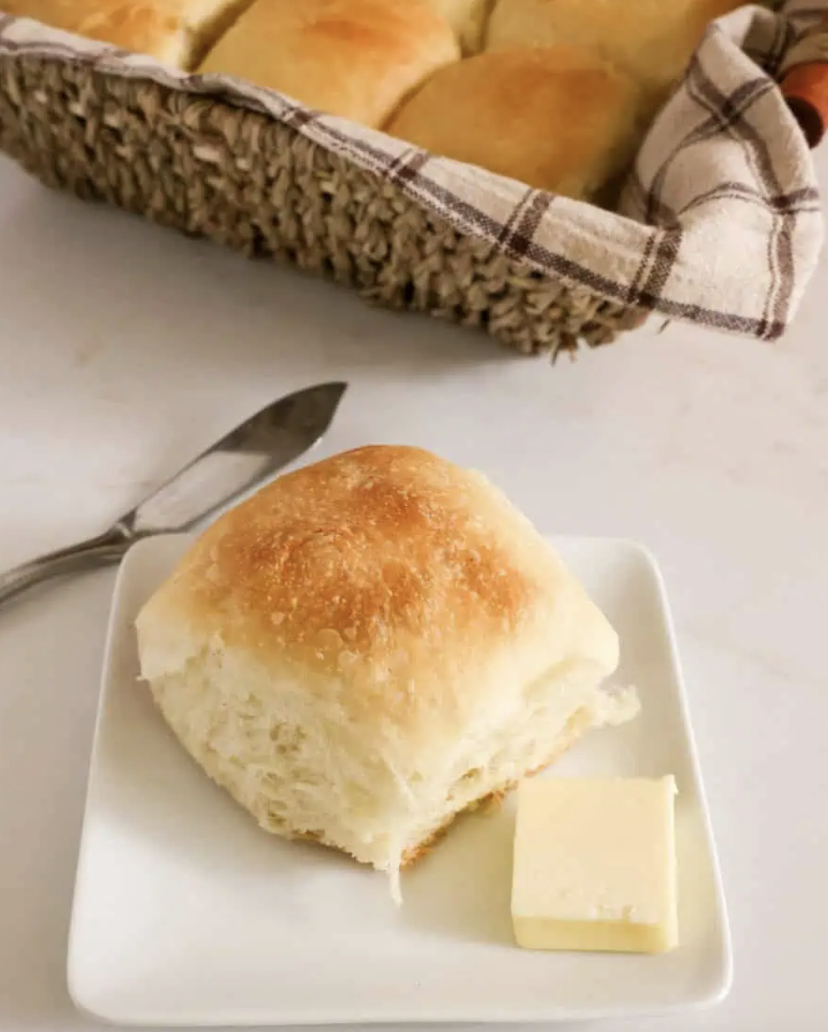 Dinner Rolls | RecipeLion.com