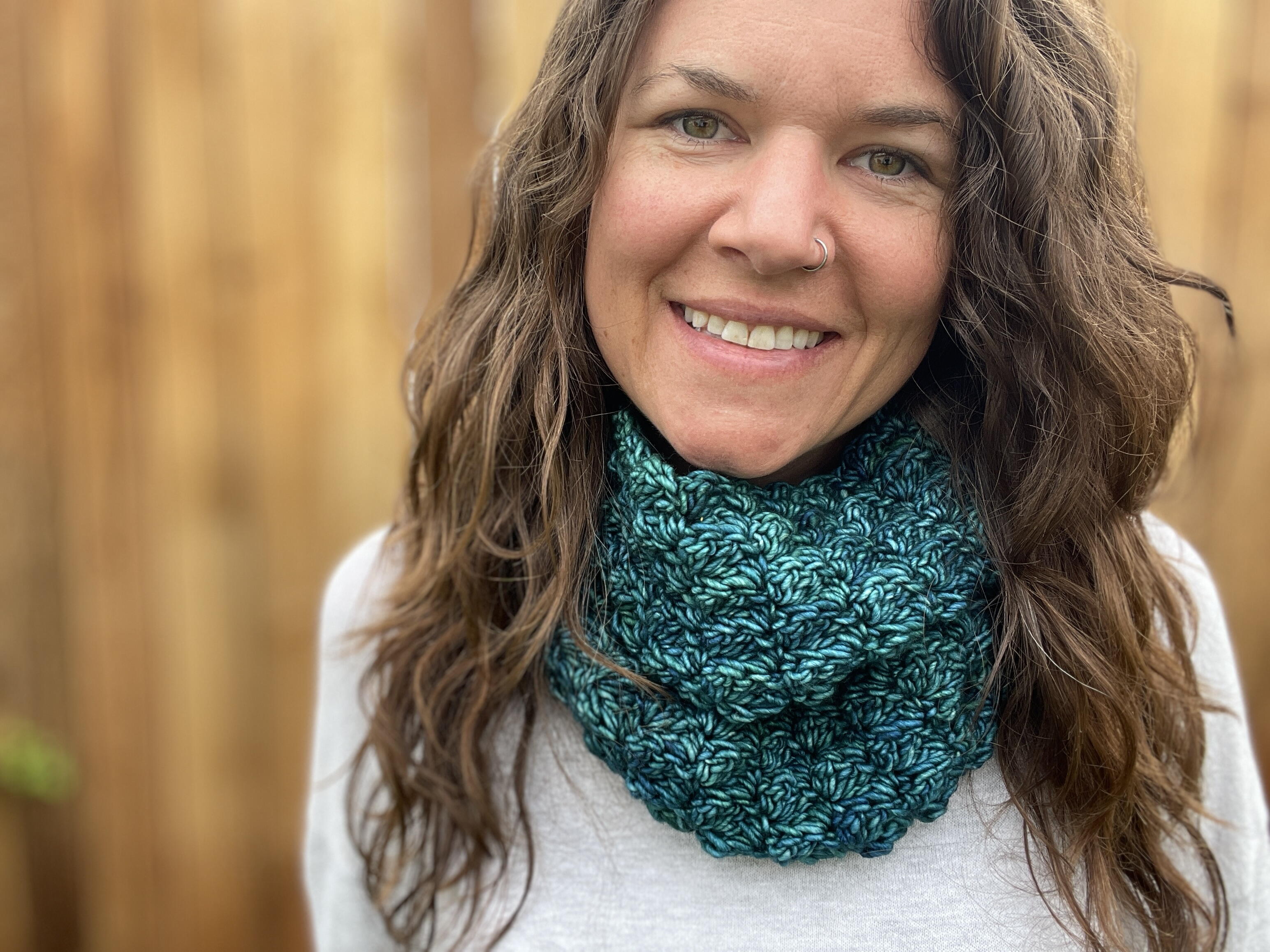 Ivy Infinity Scarf Crochet Pattern | AllFreeCrochet.com